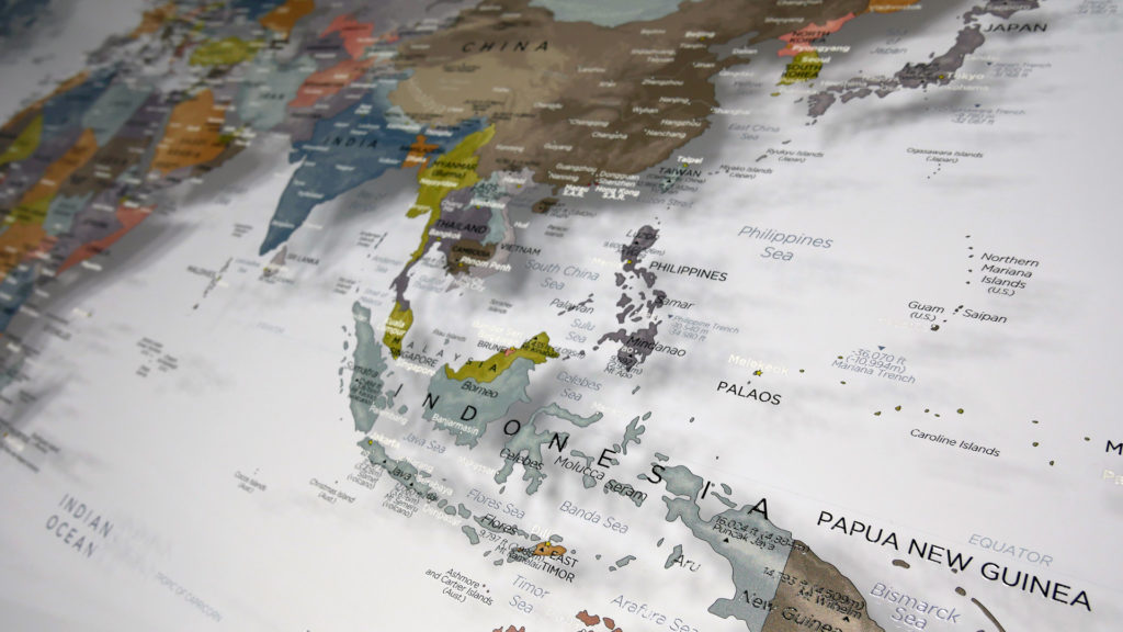 Transparent Plexiglas Board - World Maps - Purchase | Original Map